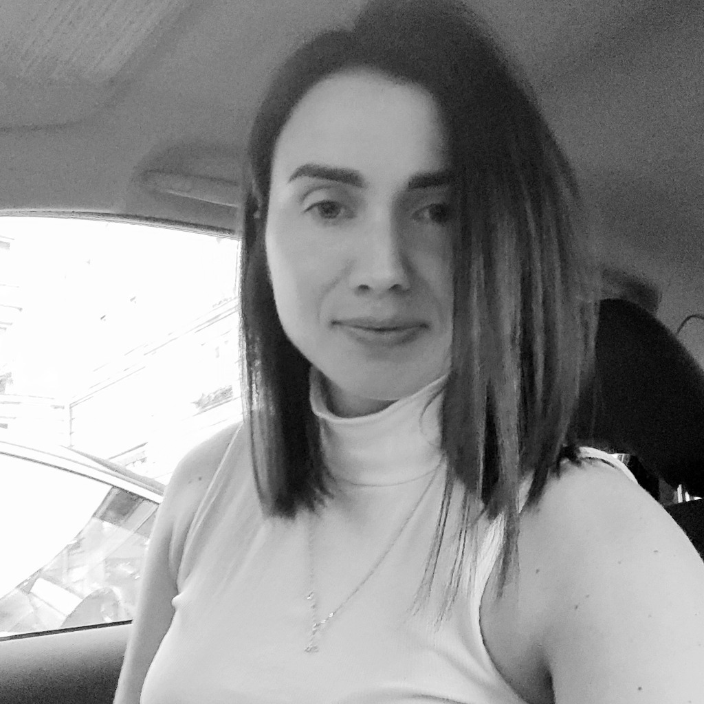 Anna Debska: Ausbildung und Berufserfahrung | XING