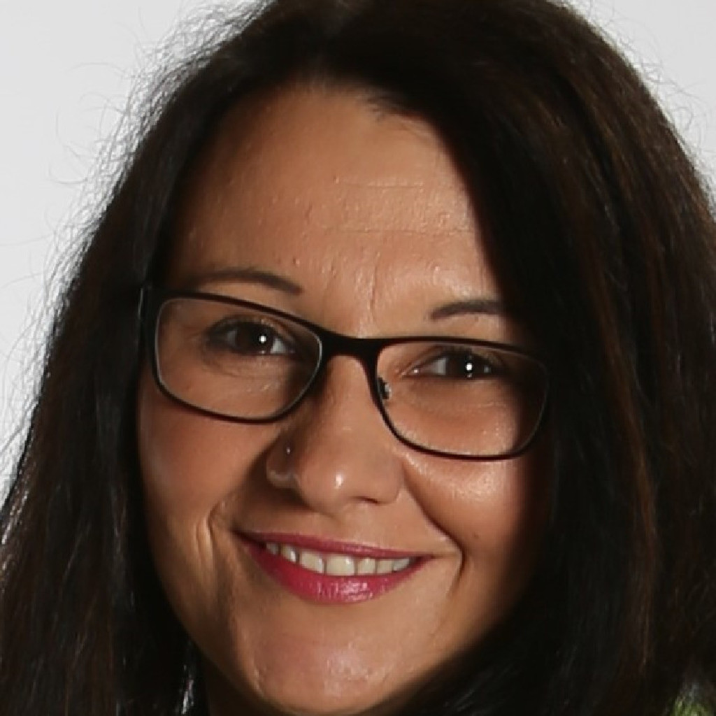 Margit Binder: Versicherungsberater | XING