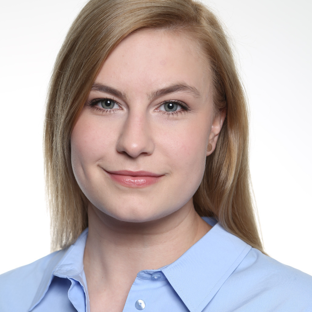 Britta Hundertmark - Produktentwicklerin Bildung - Currenta GmbH & Co. OHG | XING