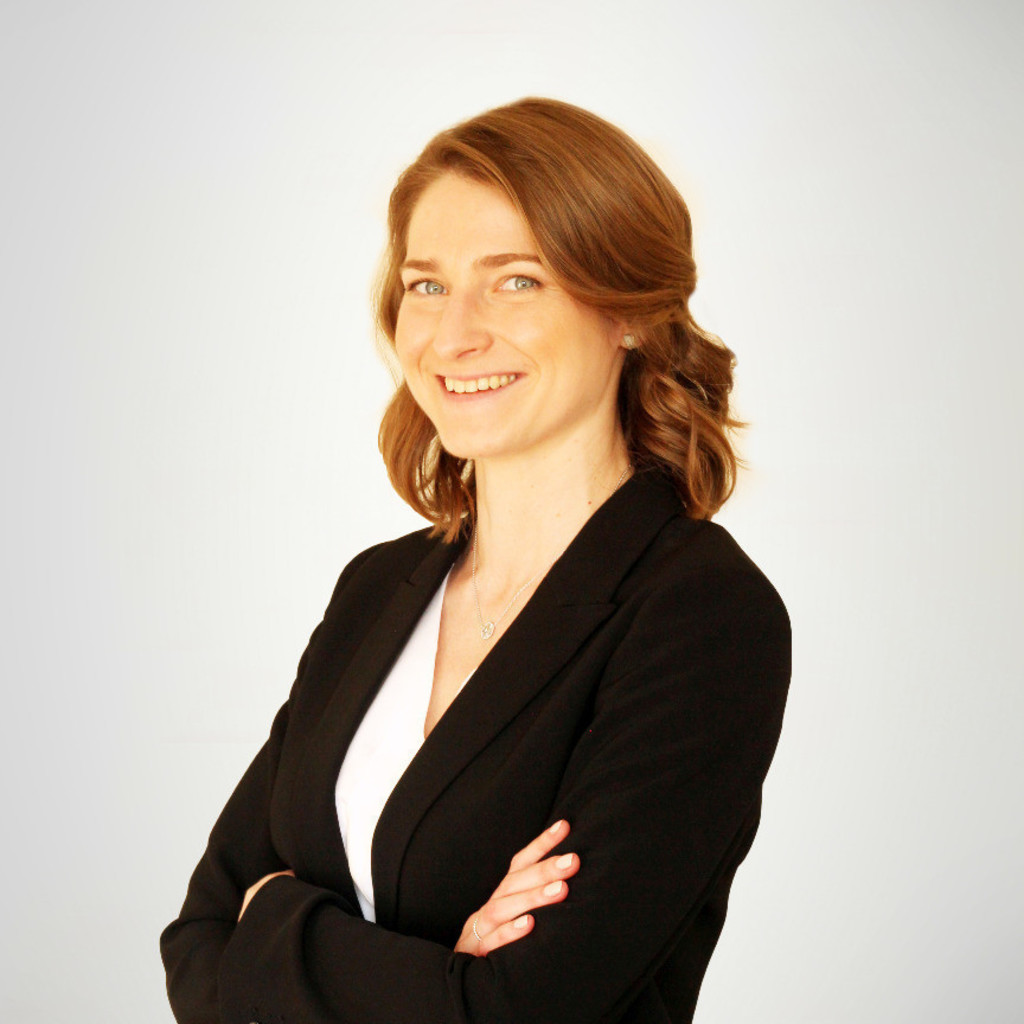 Aliénor Dahmen - Projektleiterin Bauphysik und Nachhaltigkeit - Blue ...