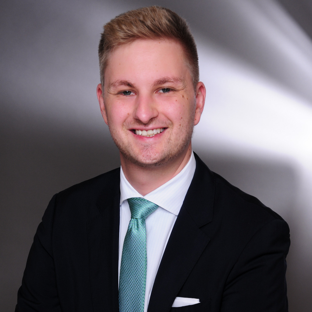 Malte Rian Biemann - Commercial Director - Sanoptis GmbH | XING