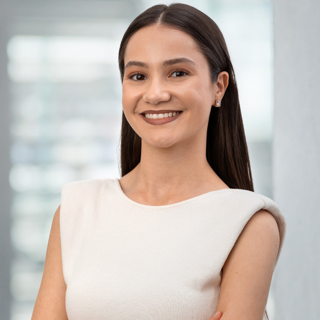 Selin Günay - Disposition neue Automobile - Autohaus Reisacher GmbH | XING