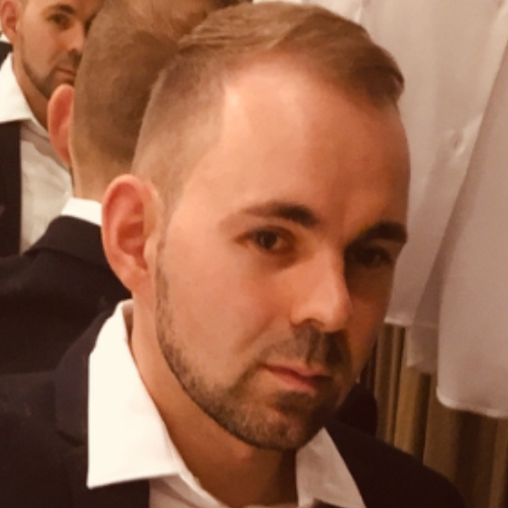 Alexander Ruß - Küchenfachberater - XXXLutz Deutschland | XING