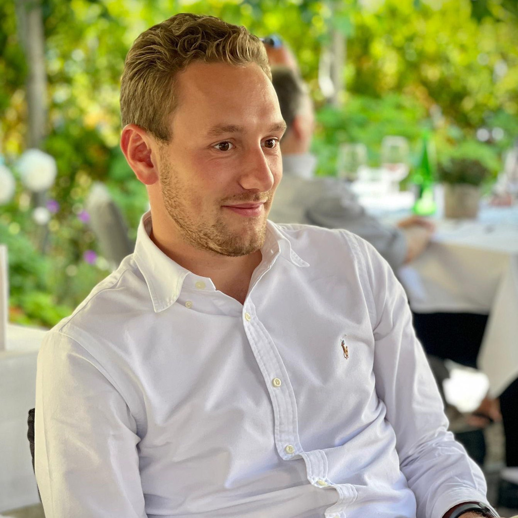 Marc Jucker - Relationship Manager Private & Wealth Management Clients ...