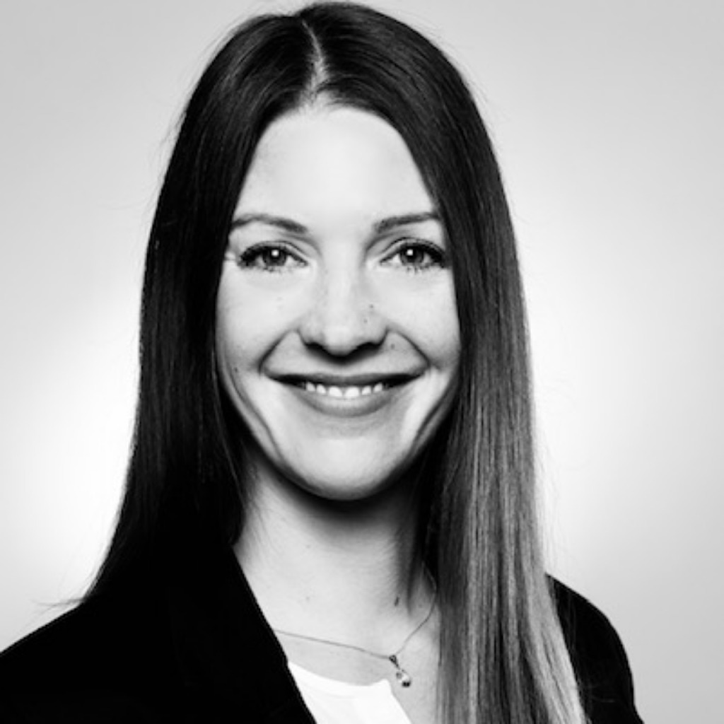 Sarah Kuipers - Financial Accountant - zahneins GmbH | XING
