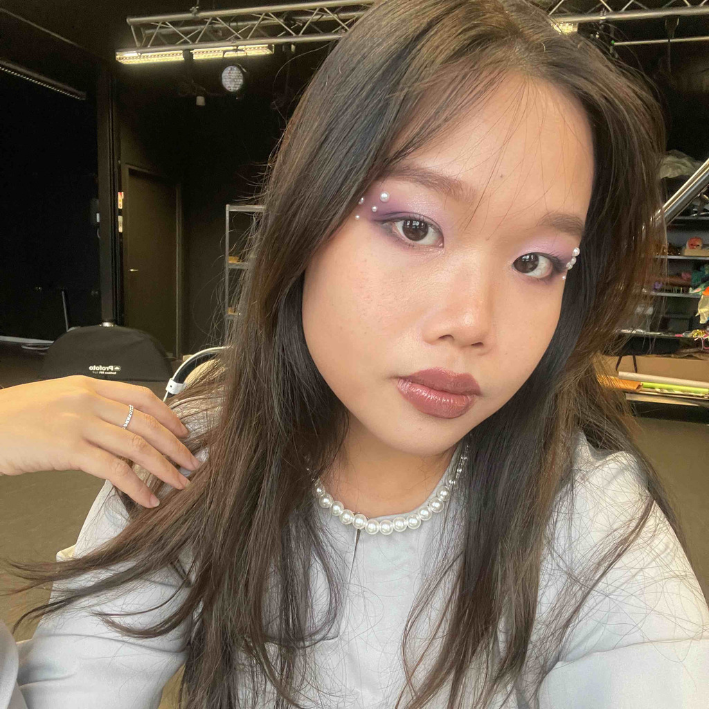 Shin Thant Sin - Information and Communication Design - Hochschule ...