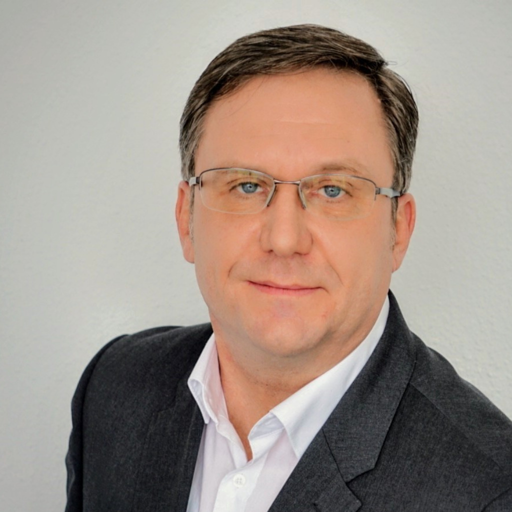 Alexander Becker - Head of Global Sales Life Science Applications - KSB ...