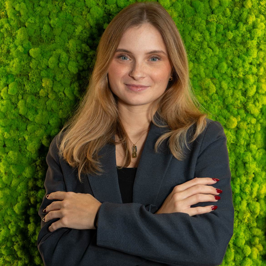 Victoria Maria van Eeuwen - Marketing Consultant - Easyfitness | XING