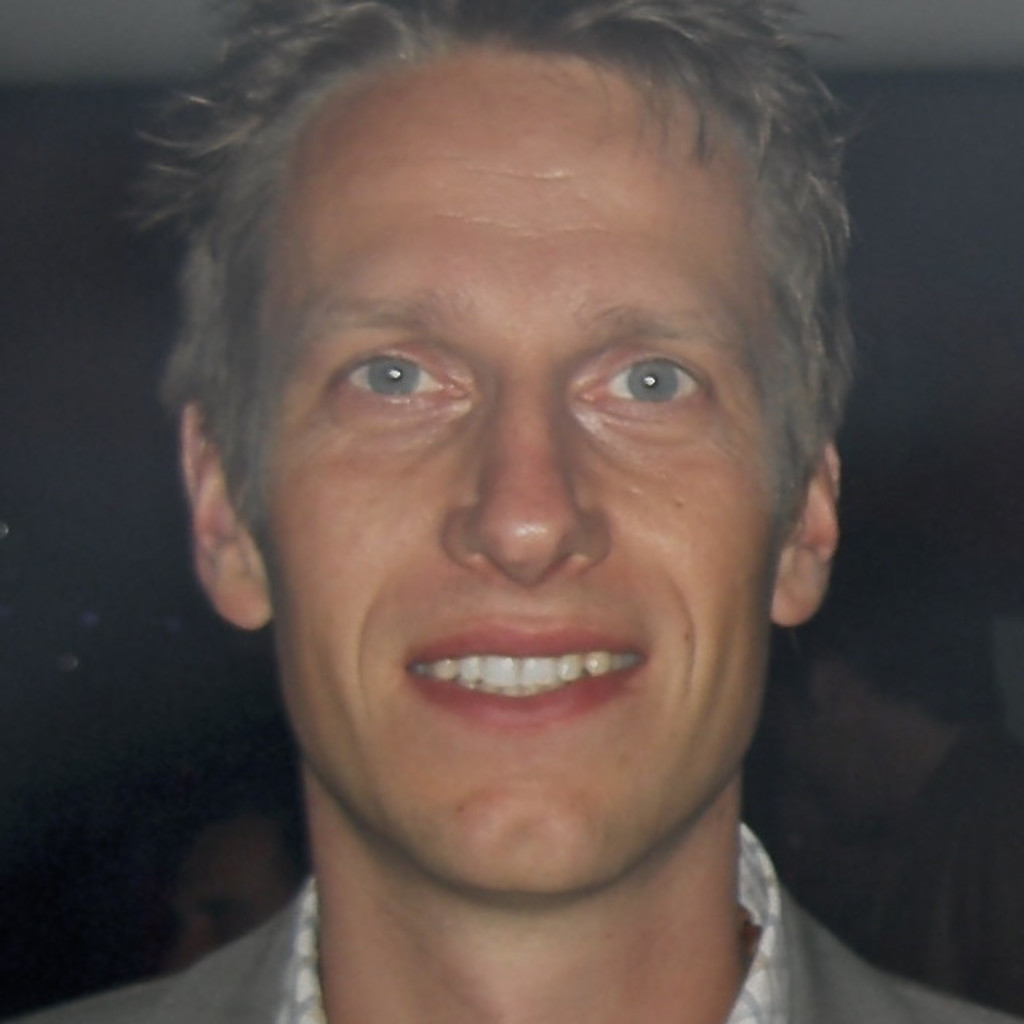 Dr. Claus Richter - Head of Case Investigation and Resolution POC ...