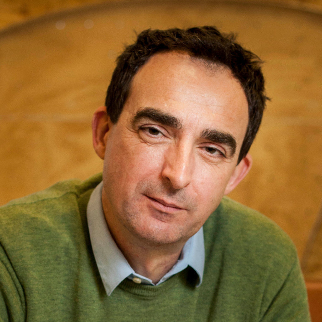 Dougal Featherstone - CxO - Frosha | XING