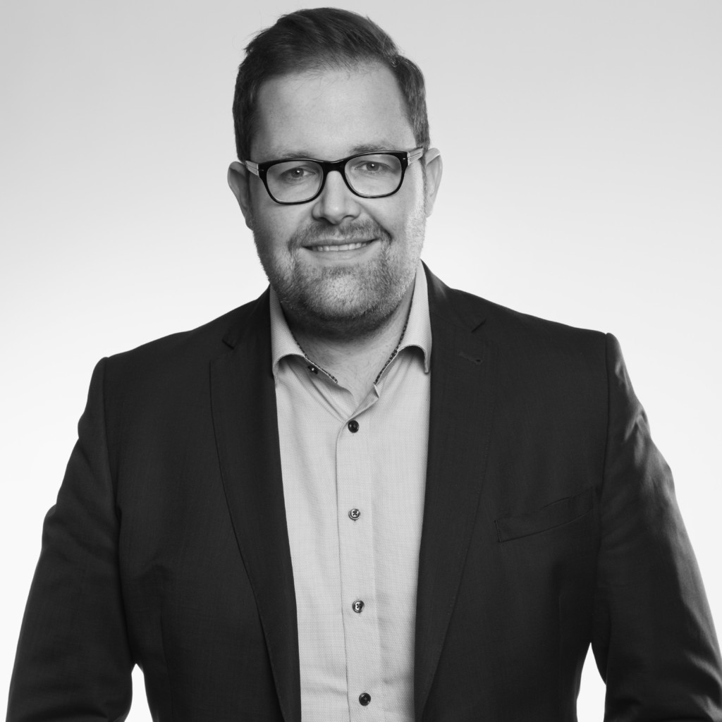 Christoph Rieß - Head of Marketing Operations - Carl Zeiss Vision Gmbh ...