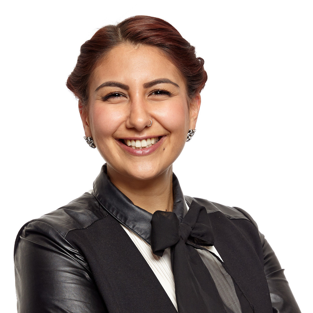 Sarah Ertl's Instagram, Twitter & Facebook on IDCrawl