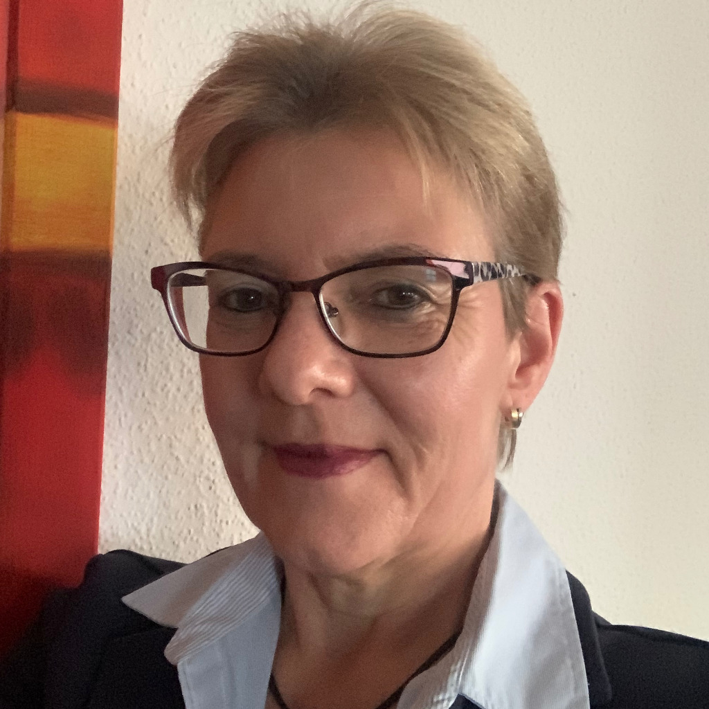 Claudia Hackmann - Ausbildung zum Systemischen Coach - InKonstellation ...