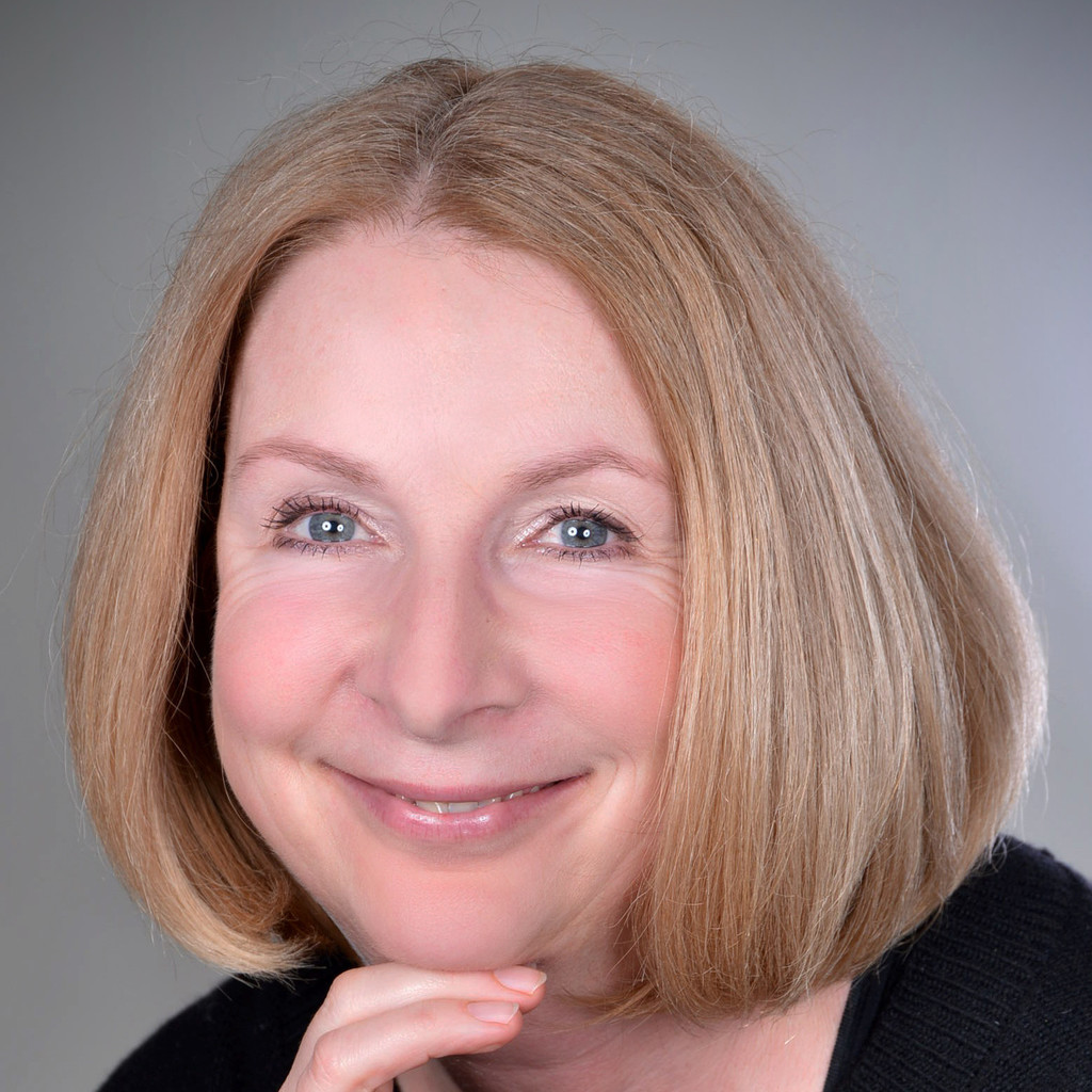 Dr. Kerstin Engelhard - Ärztliche Gutachterin - MDK Hessen, Standort ...