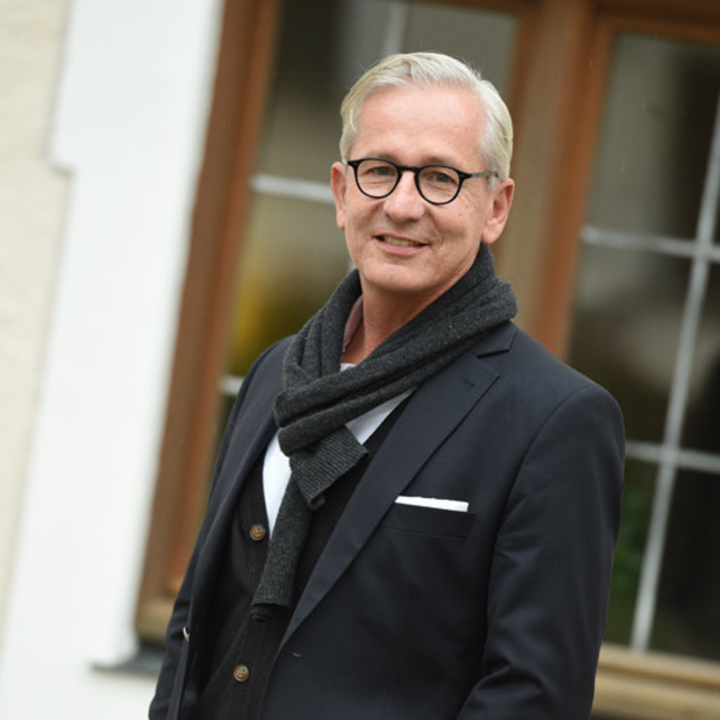 Gerald Sch lzel Gesch ftsleiter Kloster Seeon Kultur Und gerald-sch-lzel-gesch-ftsleiter-kloster-seeon-kultur-und