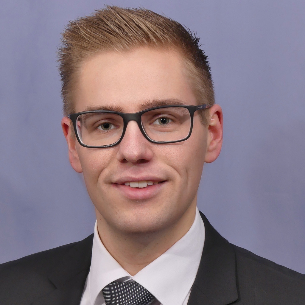 Philipp Benz - Versuchsingenieur - Daimler AG | XING