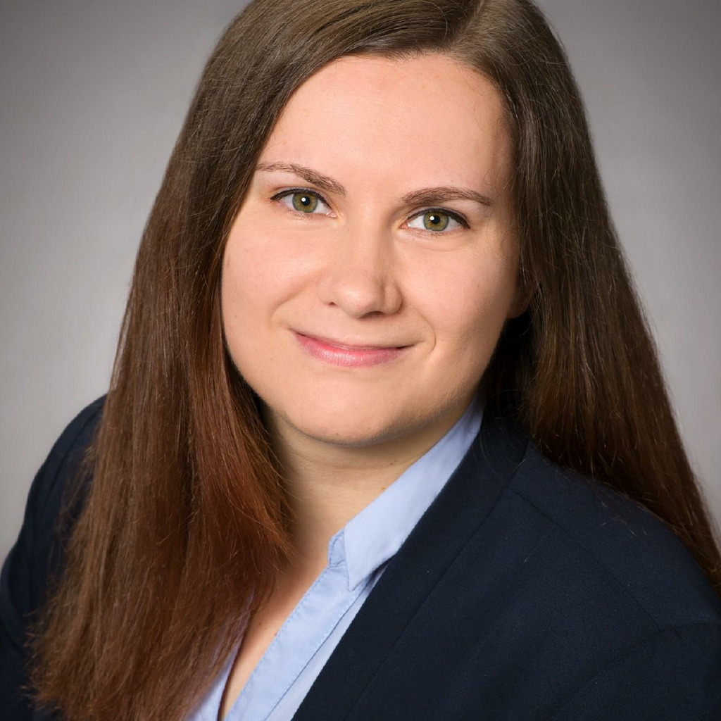 Sarah Behling - Einkäuferin - Leonhard Kurz Stiftung & Co. KG | XING