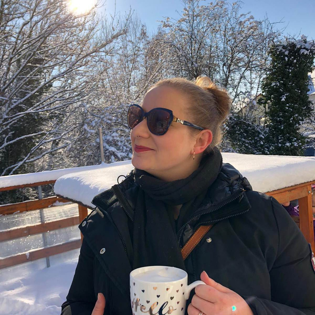 Julia Hoffmann - Teamleiterin - Miteinander Leben Lernen gGmbH | XING