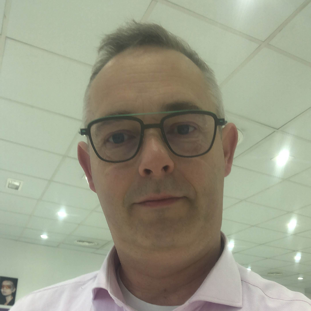 Peter Scheller - Optometry - Danish college of visual science | XING