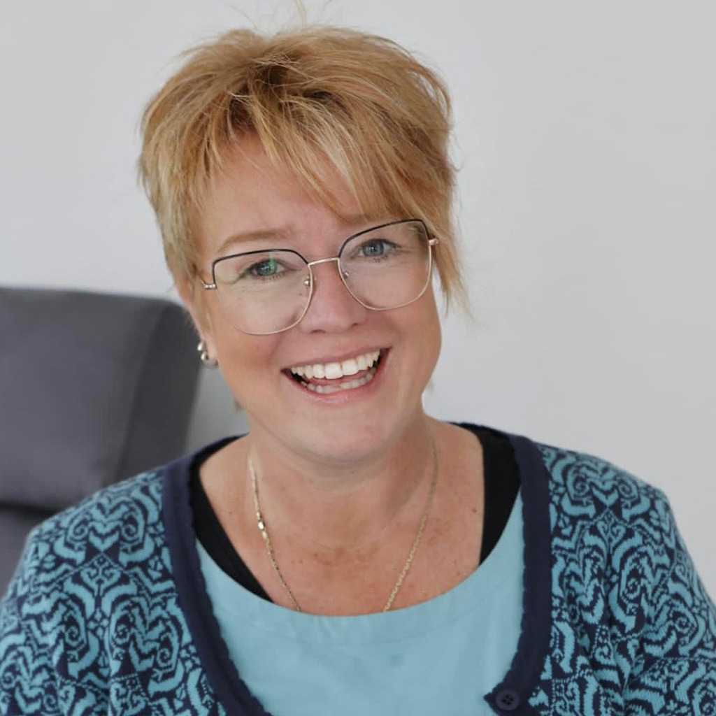 Nicole Hoff's Instagram, Twitter & Facebook on IDCrawl