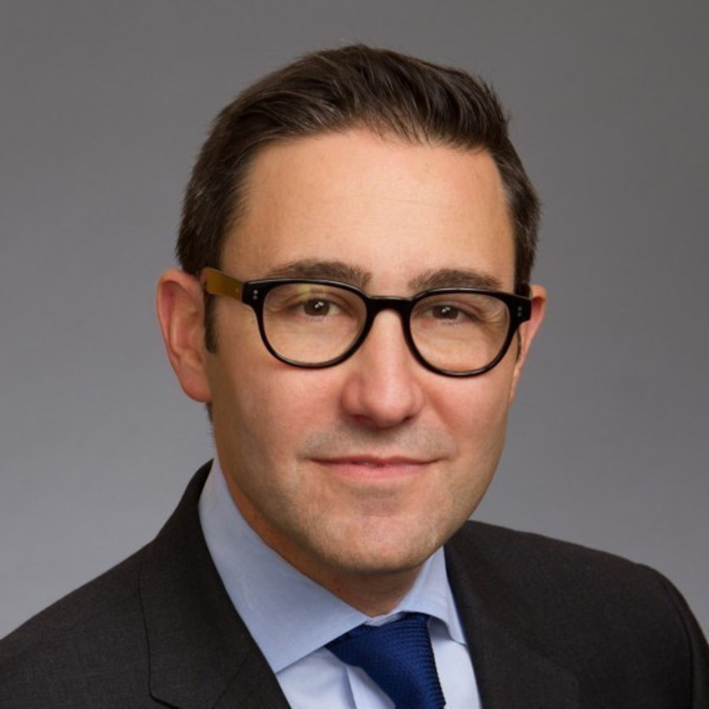 Sean Hecker - Lawyper - Debevoise & Plimpton | XING