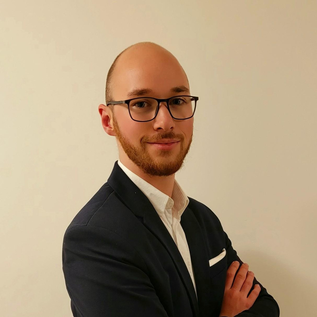 Jan Müller - Reservations Manager - Steigenberger Hotel Herrenhof Wien ...