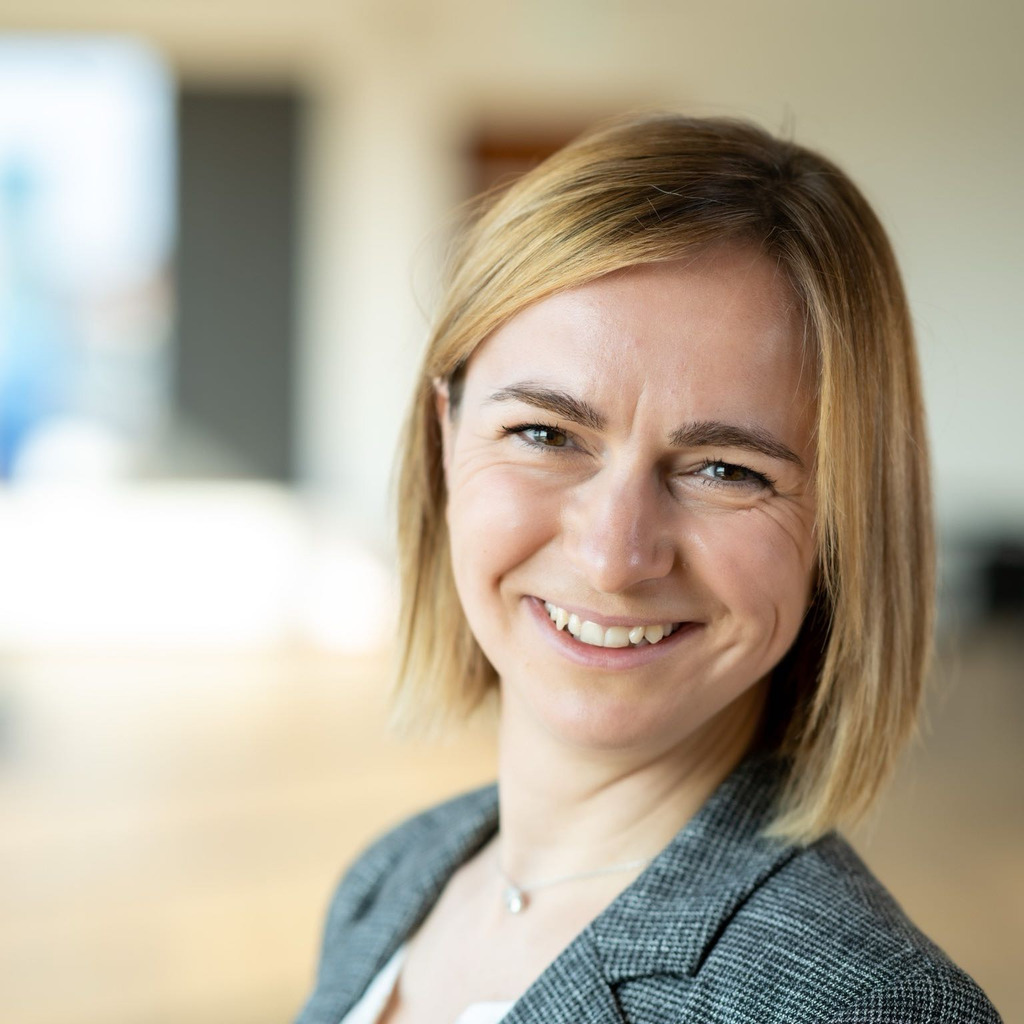 Eva Geis - Dialog-Marketing - Förde Sparkasse | XING