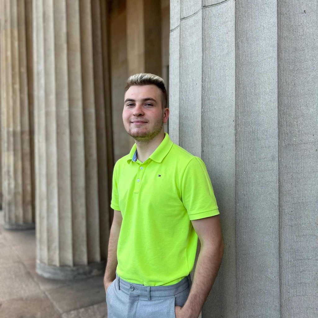 Nicolas Mientus - Leitender Repräsentant - ERGO PRO Group AG | XING