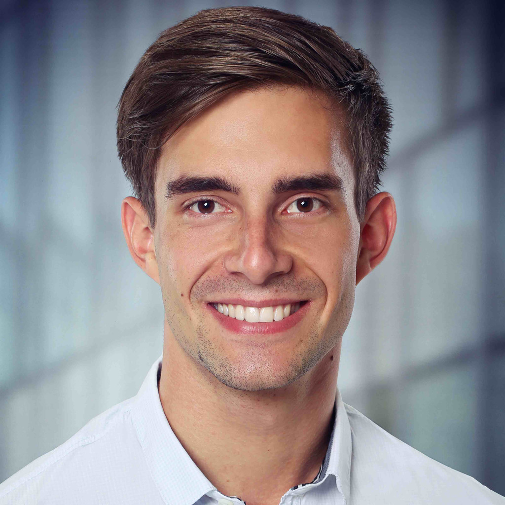 Jonas Cronauer - Betriebswirtschaftslehre und Tourismusmanagement ...