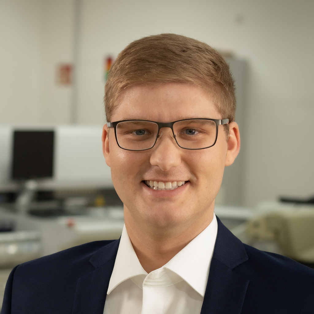 Dustin Scheller - Team Lead Repair Service EMEA - Sennheiser electronic ...