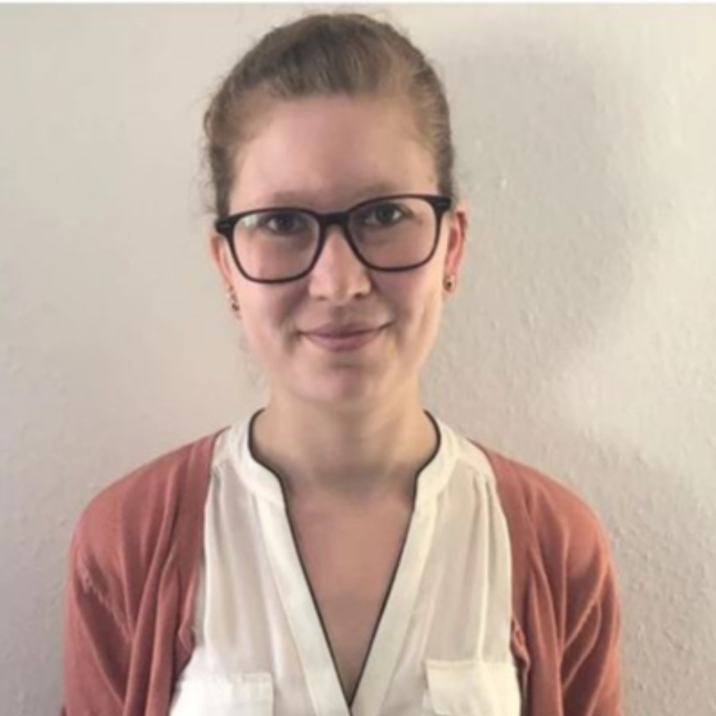 Nina Roth's Instagram, Twitter & Facebook on IDCrawl