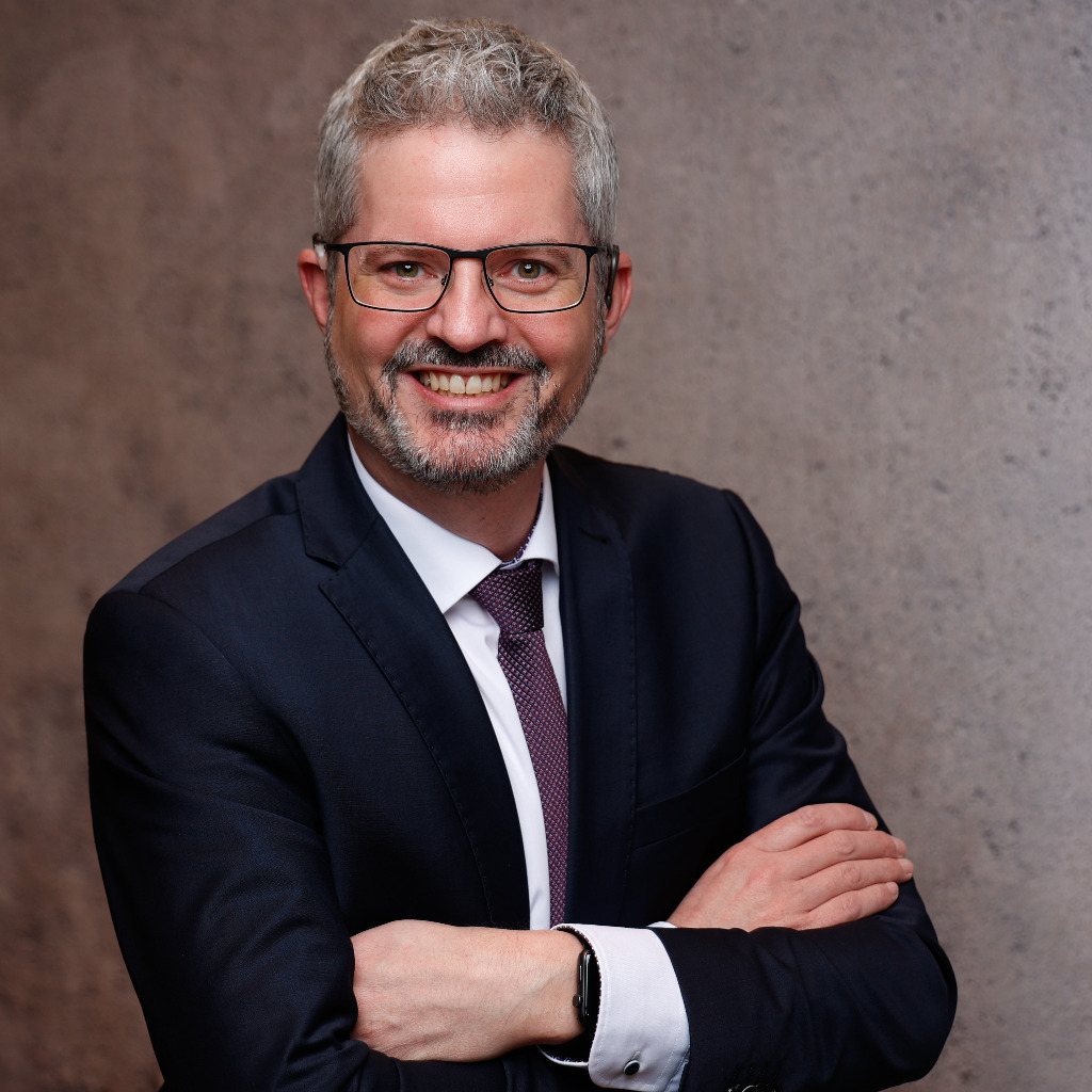 Dr. Eric Wichterich - Leiter Digitalisierung (CDO) - Katholisches ...