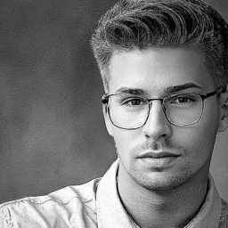 Daniel Schuster - Visual Merchandiser - Robert Ley Damen- und ...