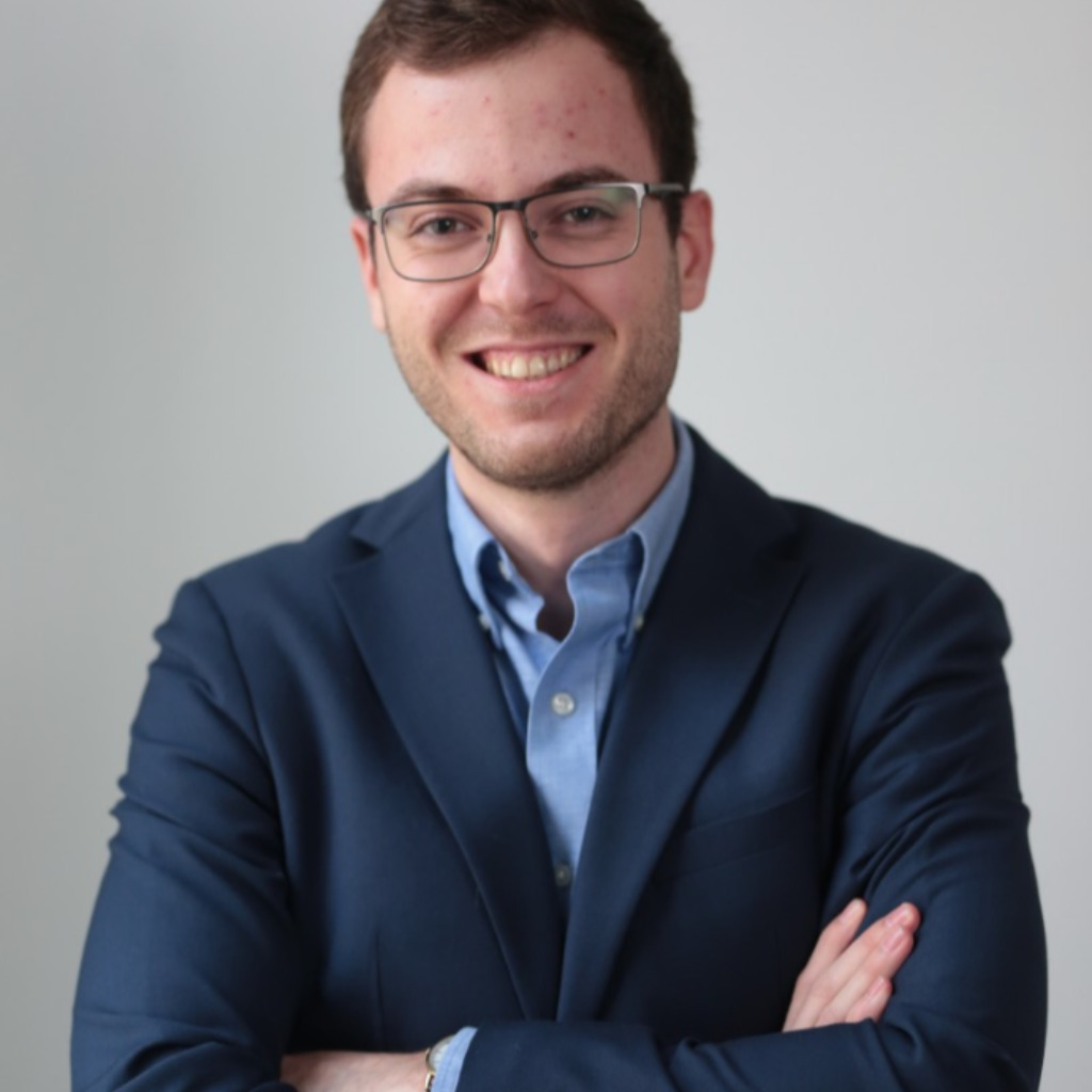 Lukas Schmid - Business Development Manager - Informer International BV ...