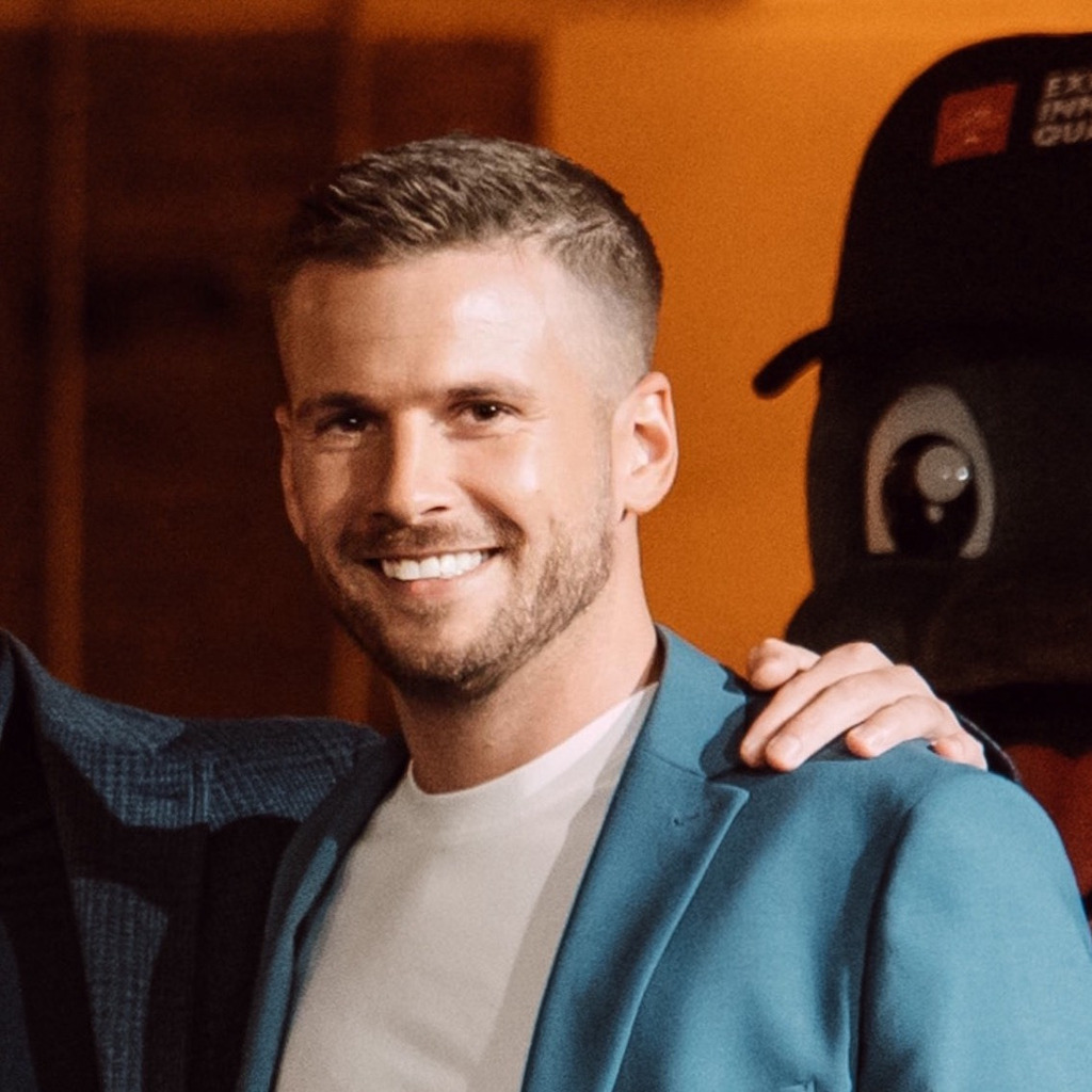 Chris Rohde - Betriebsleiter Innendienst / Prokurist - Carsystem Süd ...