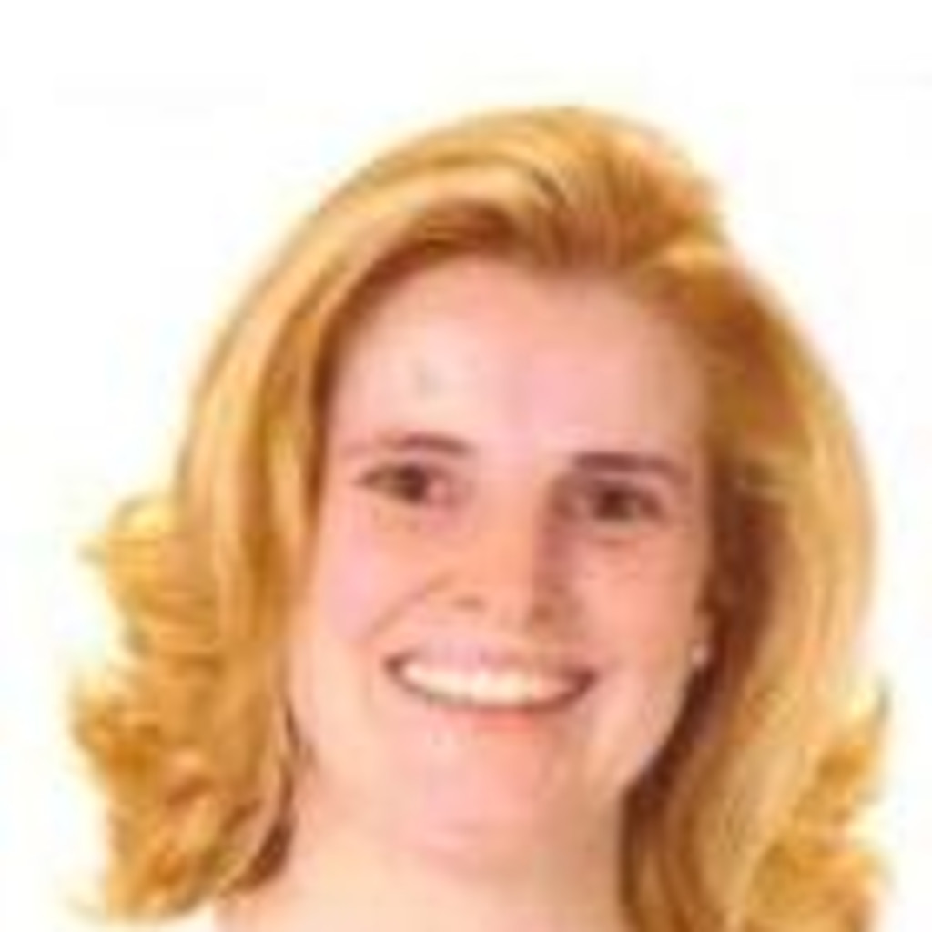 Emma Calvo García-Menocal - Secretaria de Dirección Bilingüe ...