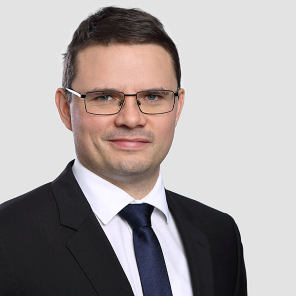 Michael Binder MA CFM - Firmenkundenbetreuer - Raiffeisenbank NÖ-Süd ...