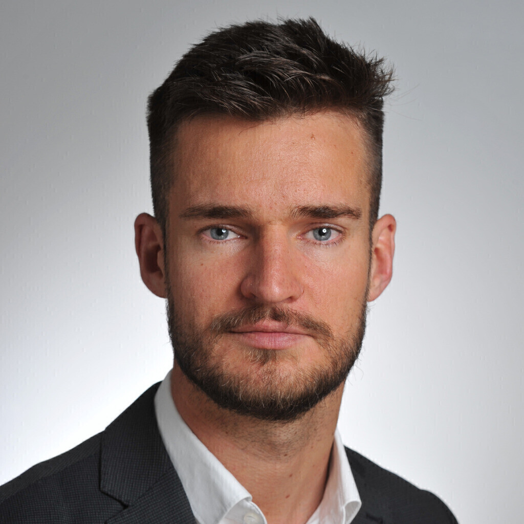 Adam Sweeny - Projektleiter International - Apleona HSG ITS GmbH | XING