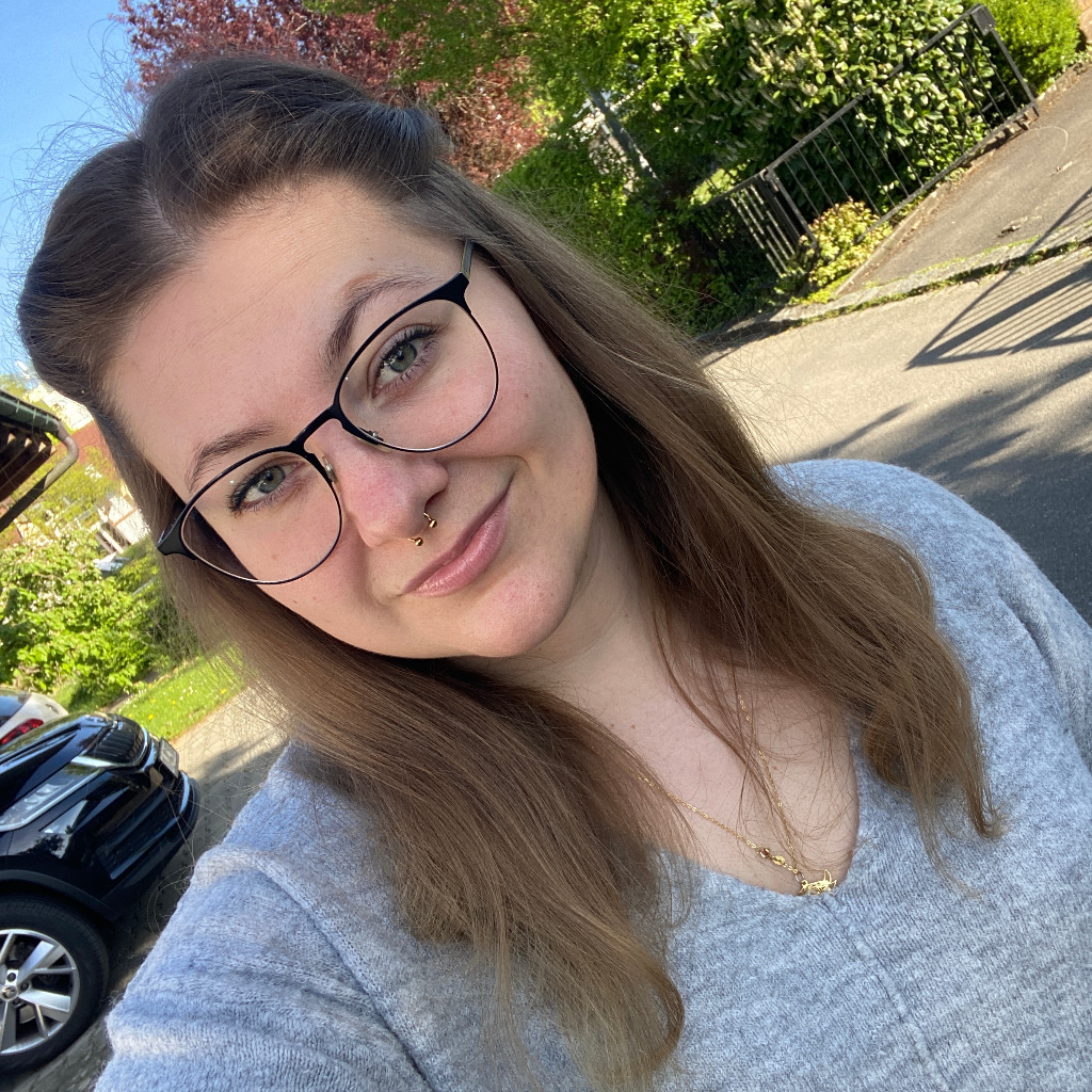 Laura Locher - Vermessung- und Abrechnung - Zwisler GmbH | XING