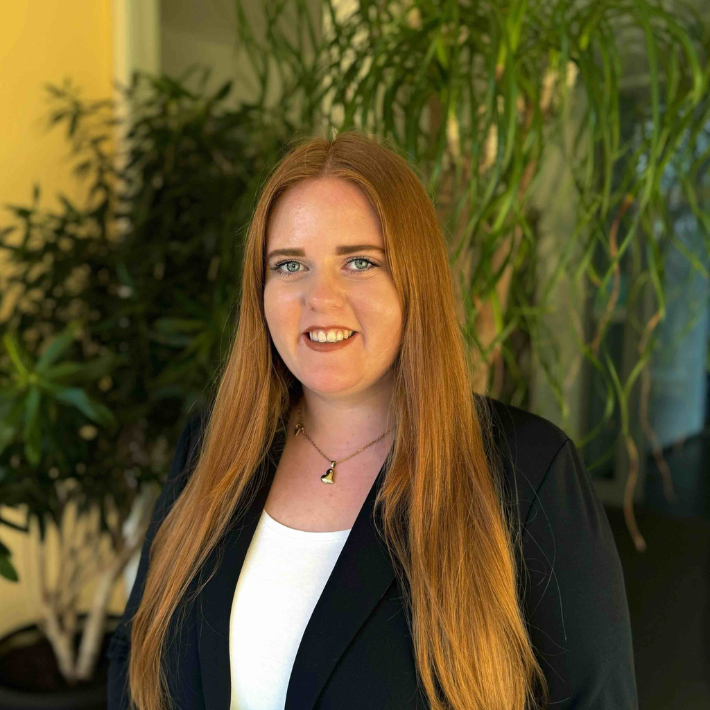 Julia Reeb - Junior CRM Manager - GOLDNER GmbH | XING