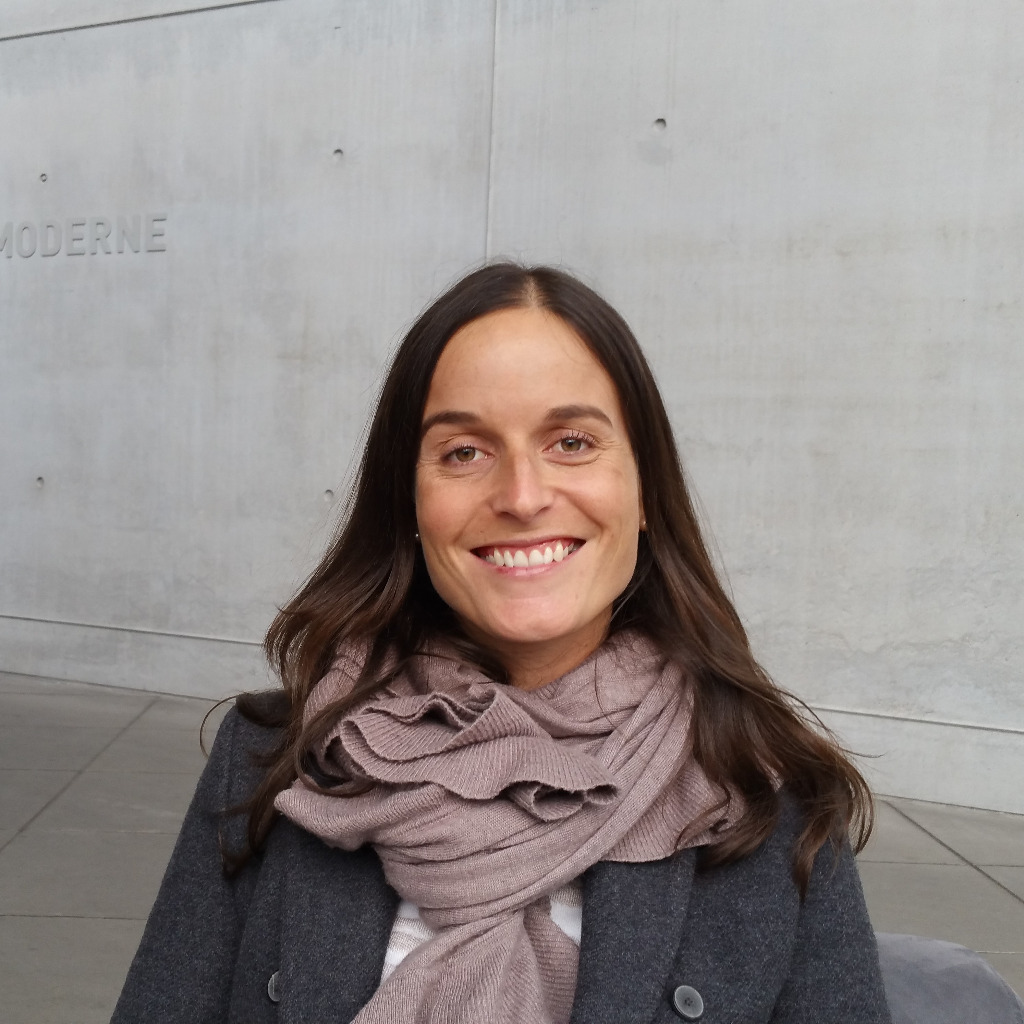 Victoria Angerer - Global Public Affairs & Communication Manager - Dr ...