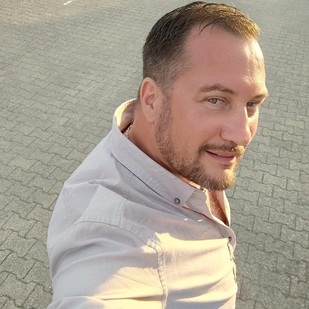 Daniel Möller - KFZ Mechaniker - lackplus | XING