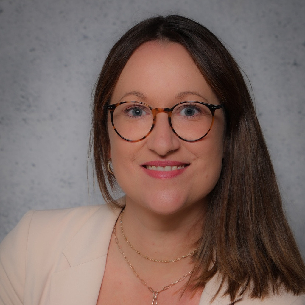 Laura Maria Aßmann - Praxismanagerin - Kinder- und Jugendarztpraxis | XING