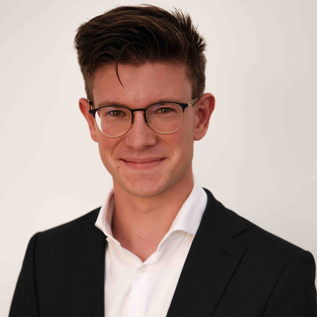 David Schmidt - PKW-Neuwagenverkauf - Kestenholz Automobil GmbH | XING