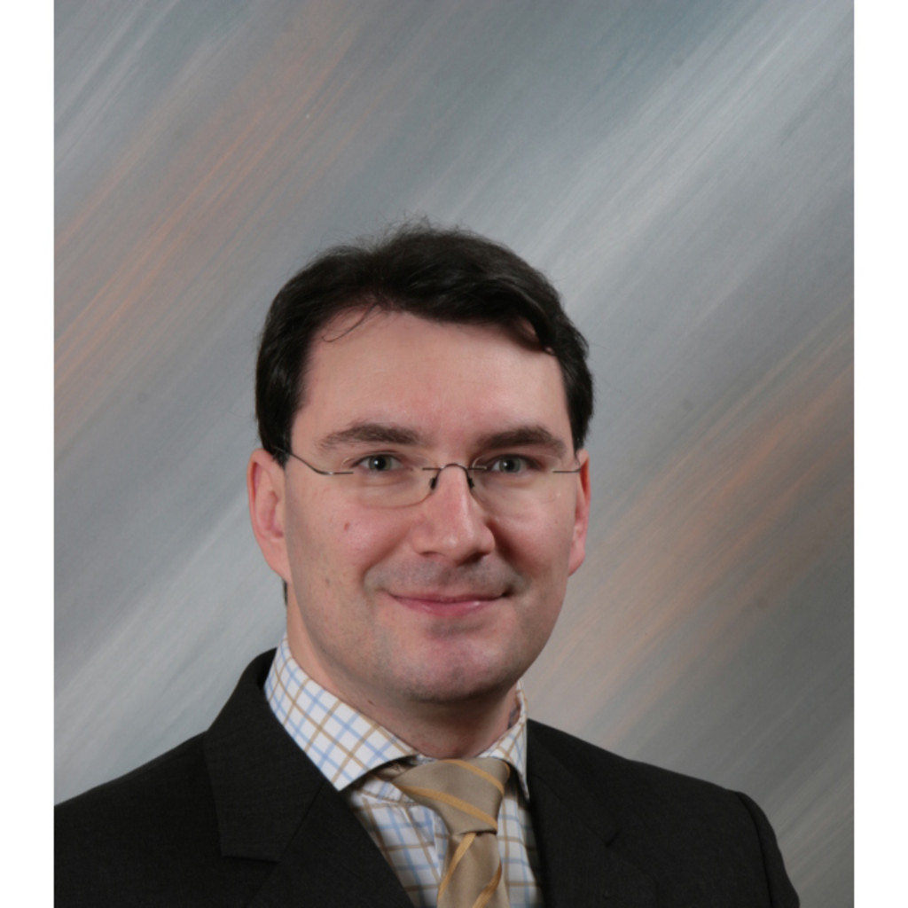 Daniel Gronzki - Business Analyst Target2Securities - Deutsche ...