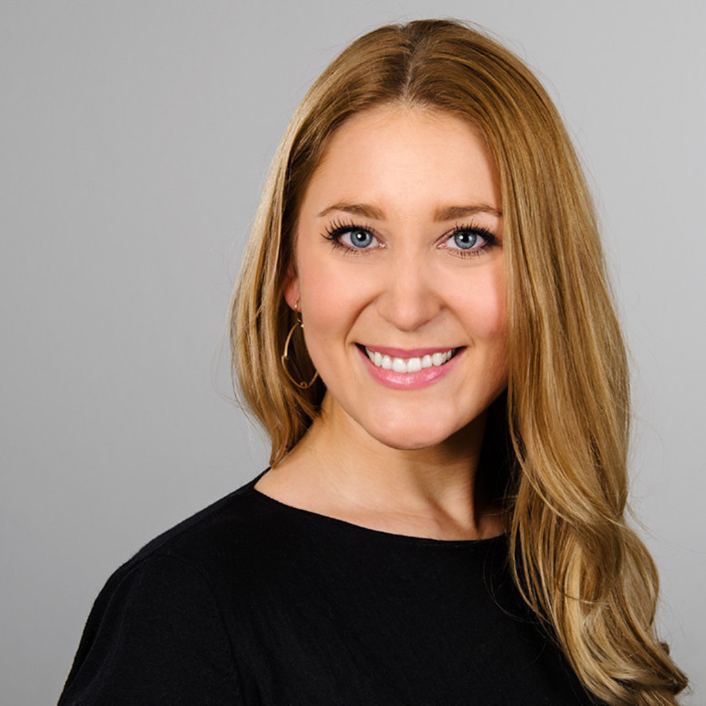 Helena Sauer - Freie Redakteurin - Auf selbständiger Basis | XING