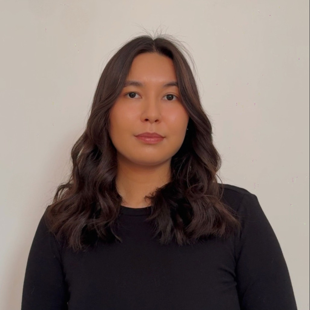 Alina Myrzaliyeva: Ausbildung und Berufserfahrung | XING