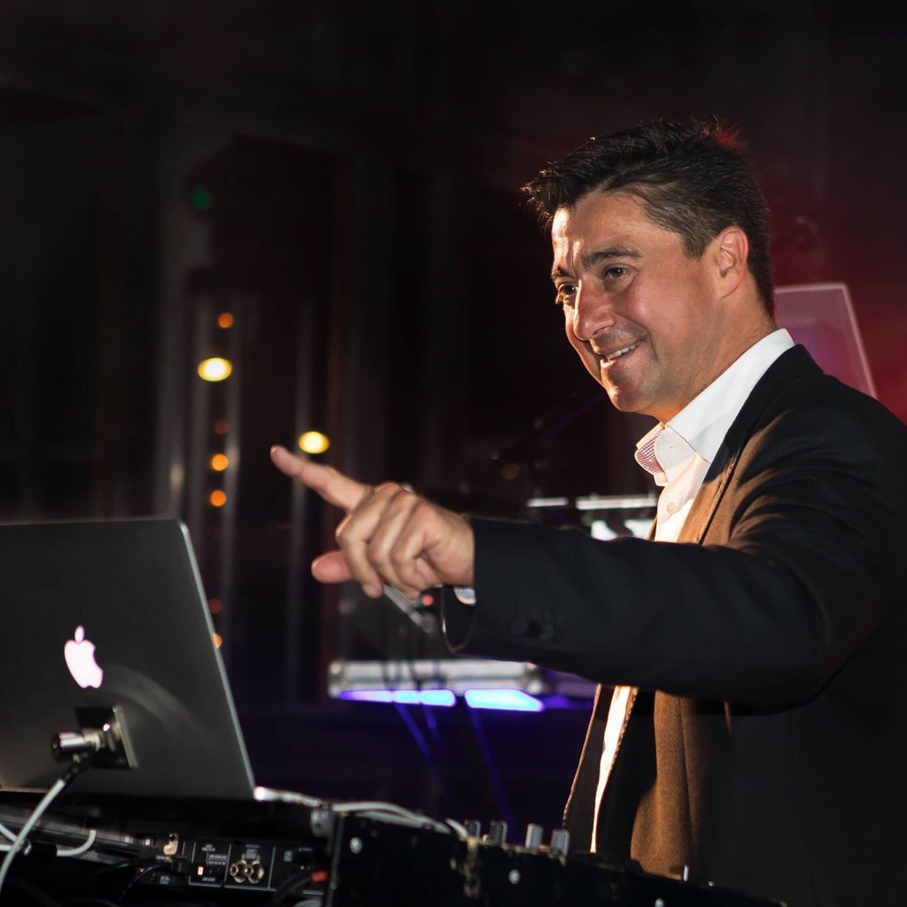 Frank Dickerhof - Eventveranstalter und Rundfunkredakteur/Moderator ...