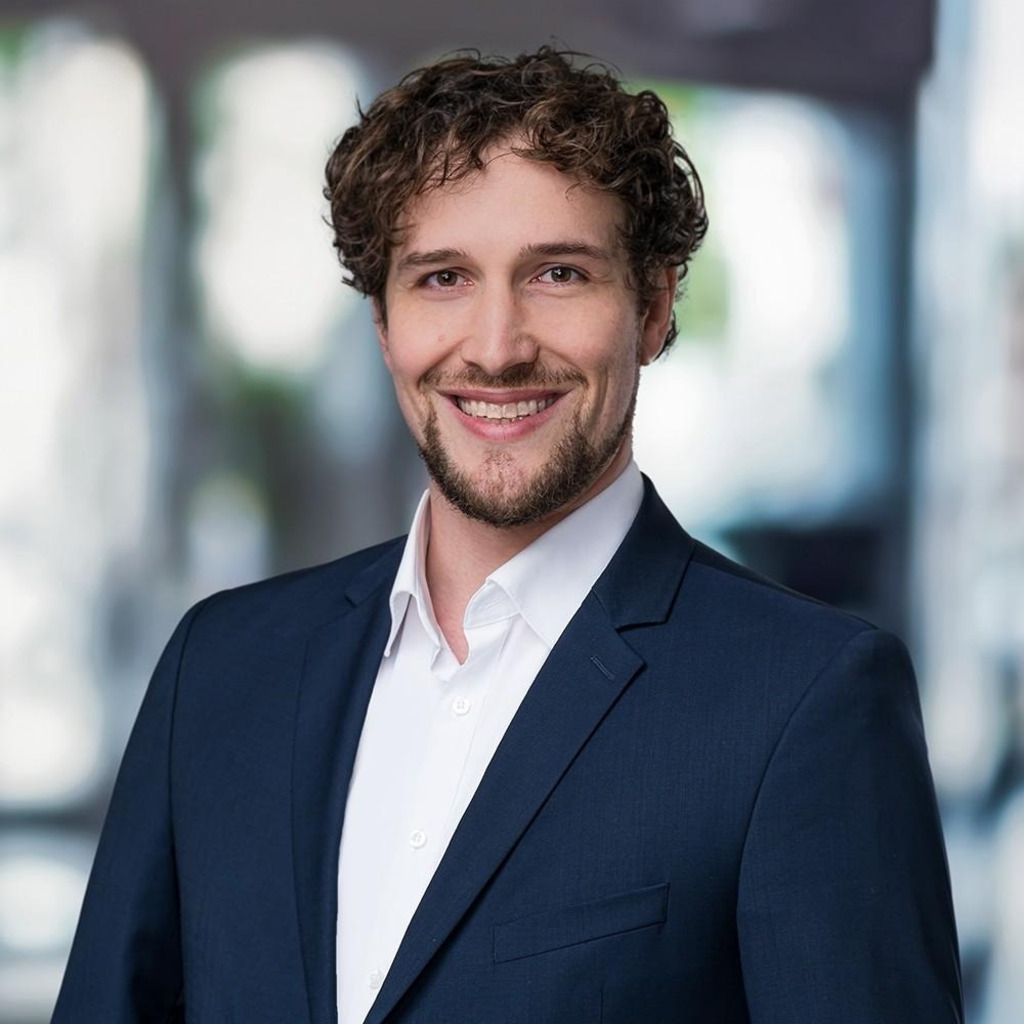 Daniel Dreßel - Produktmanager Vans - Mercedes-Benz AG, Mercedes-Benz ...