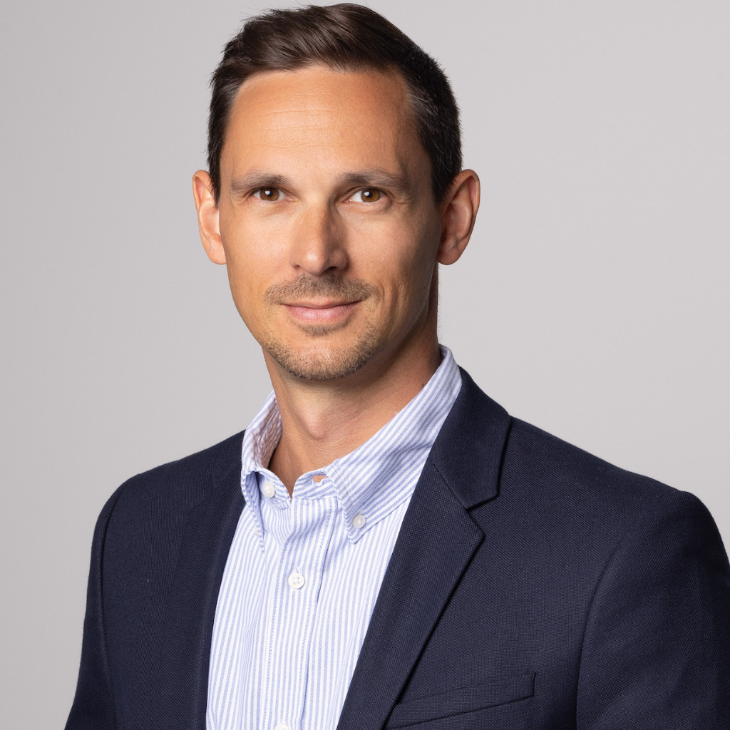 Dominik A. Tyro - Director Sales New Business - onlyfy by XING -Part of ...